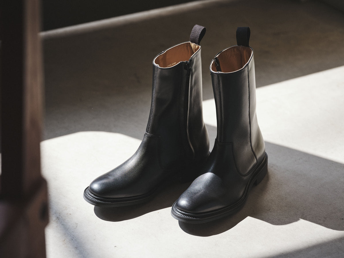 2024 Autumn/Winter 入荷情報 ⓺ "NEW MODEL(MALE)" – SANDERS.JP OFFICIAL ...